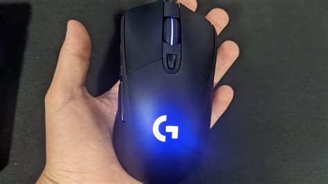Unboxing Logitech G403 Hero - YouTube