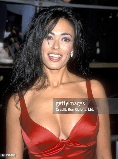96 Maria Cucinotta 1999 Photos And High Res Pictures Getty Images