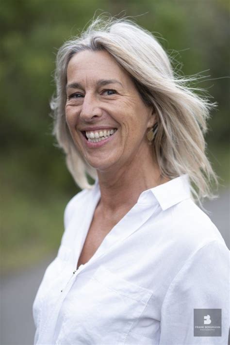 Model Sedcard Von Nele He6 Weibliches New Face Fotomodel Australien