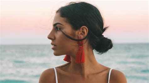 Giulia De Lellis Gambe Mozzafiato E Sguardo Intenso Foto