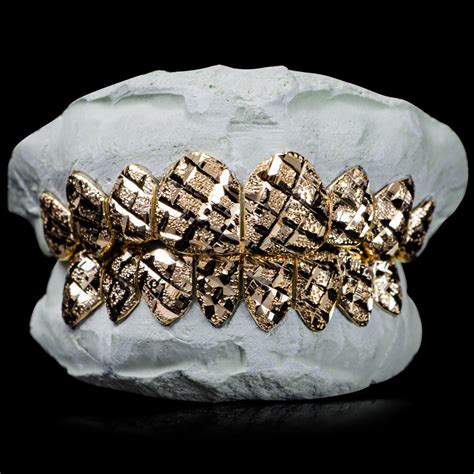 Diamond Dust Custom Grillz Custom Gold Grillz