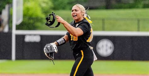 No 22 Missouri Splits To Open Mary Nutter Classic Southeastern Conference