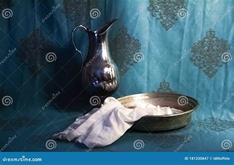 Still Life Photography With Chiaroscuro Lighting Stock Image Image Of