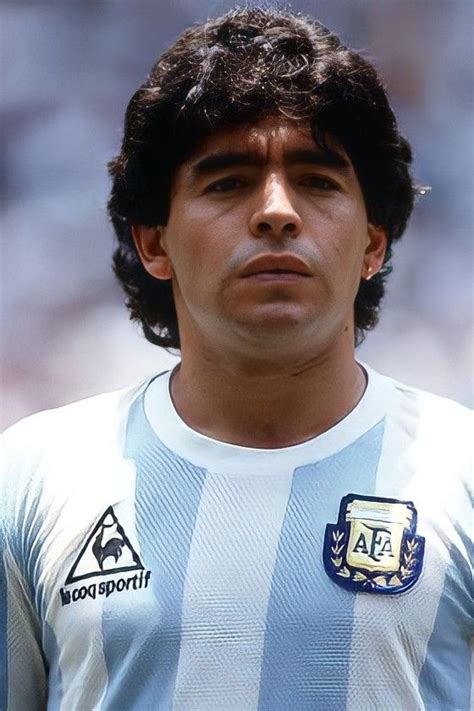 The Best 12 Photos Of Diego Maradona Artofit