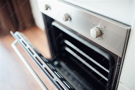 Open Oven Door Premium Photo