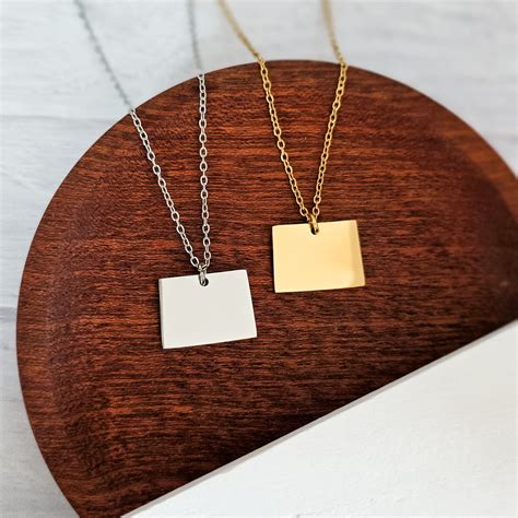 Colorado Pendant Necklace Silver Or Gold 1 Total Metal Blank 204