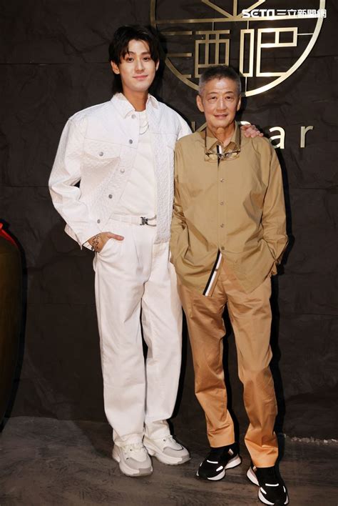父子檔李亞明李玉璽出席酒廠活動｜娛樂圖輯｜娛樂星聞 Starsetncom