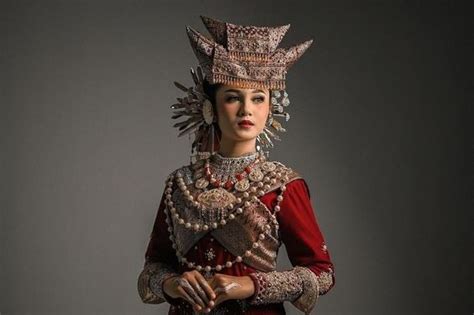 Matrilineal System And The Role Of Women In Minangkabau Culture