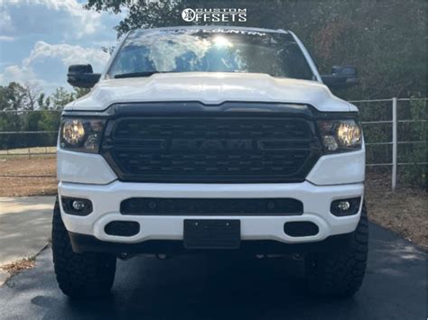 2023 Ram 1500 With 20x10 24 Moto Metal Mo970 And 35 12 5r20 Bfgoodrich