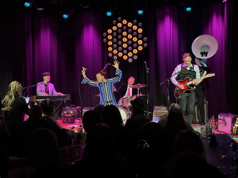 Konepyörämies Marjo Leinonen And Bublicans Ja Knucklebone Oscar