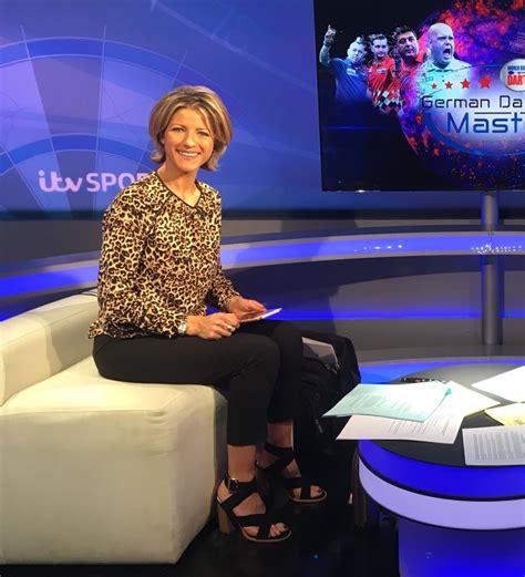 Jacqui Oatleys Feet