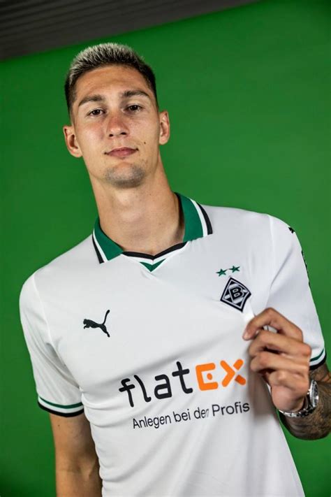 Confirmed Cvancara Signs With Gladbach