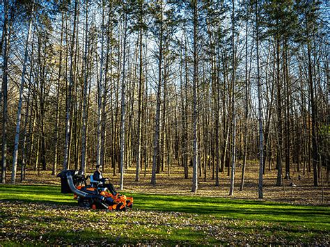New Gravely Usa Powered Grass Bagging System 2 Bin 63 Bushels