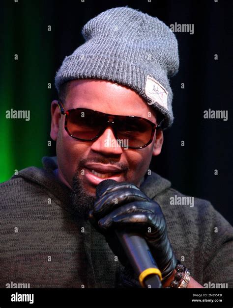 Randb Singer Songwriter Avant Visits Radio Station Wdas 1053 Iheartradio