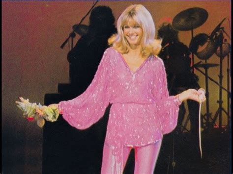 Olivia In Amsterdam Olivia Newton John Olivia Fashion