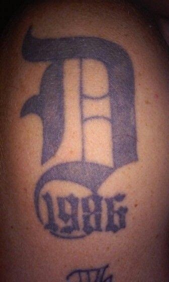 Old English Detroit D D In Old English Old English Letter D Font D
