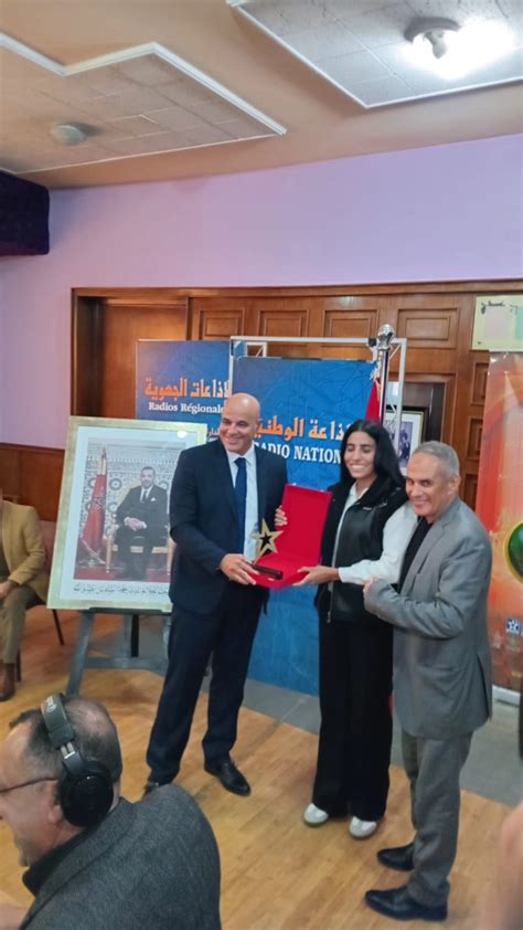 وكالة الأنباء المغربية البطلة العالمية في الملاكمة وداد برطال تتوج كأفضل رياضية لسنة 2025