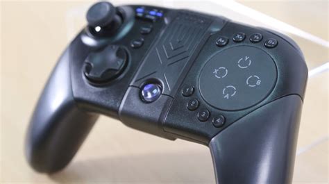 Gamesir G5 A New Concept Gamepad For Smartphones With Touchpad