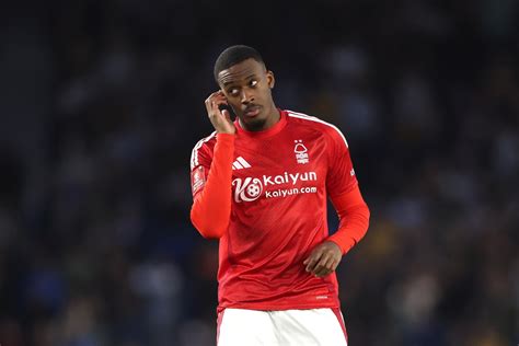 نگاه زیر چشمی منچستریونایتد به وضعیت کالوم هادسون اودوی طرفداری