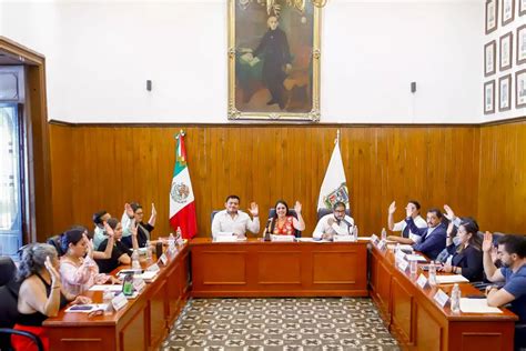 Histórico Más De 500 Jóvenes Universitarios Cholultecas Recibirán Beca