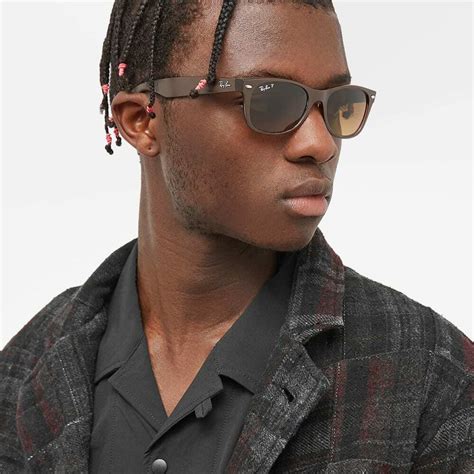 Ray Ban Mens New Wayfarer Classic Sunglasses In Tortoisebrown Ray Ban