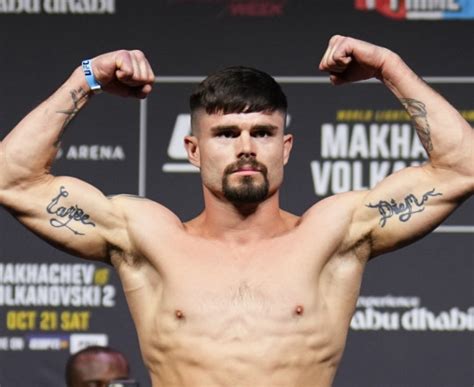 Mohammad Yahya Vs Trevor Peek Prediction Betting Pick And Latest