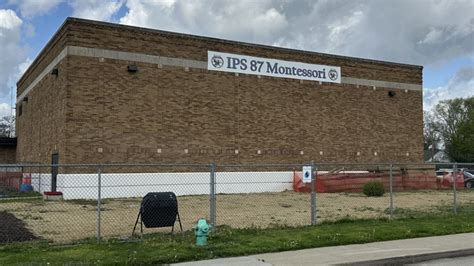 Ips School 87 Searching For New Principal Vice Principal