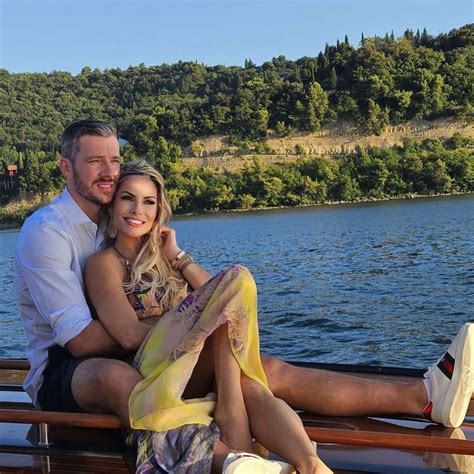 Goran Dragić Je Svojo Partnerko Peljal V Slovensko Restavracijo Tam Pa