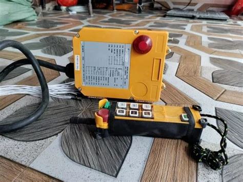 Plastic And Ms Crane Radio Frequency Remote Control For Industrial At