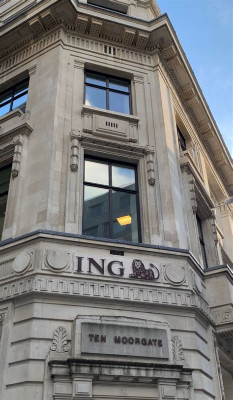 Qtaster Networking Qmul Laura Andrawos