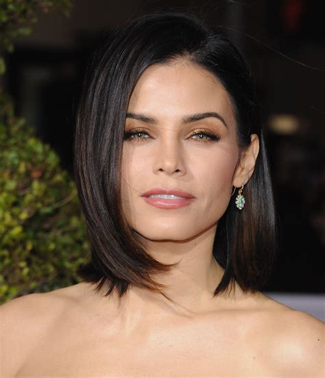 The Best Makeup Colors For Green Eyes Glamour
