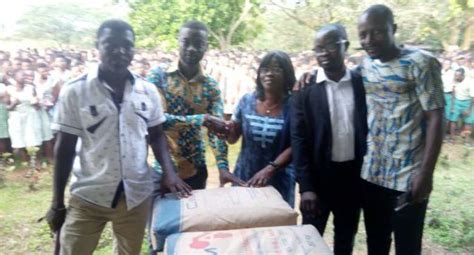 Asuom Shs Receives Support Following Fire Outbreak