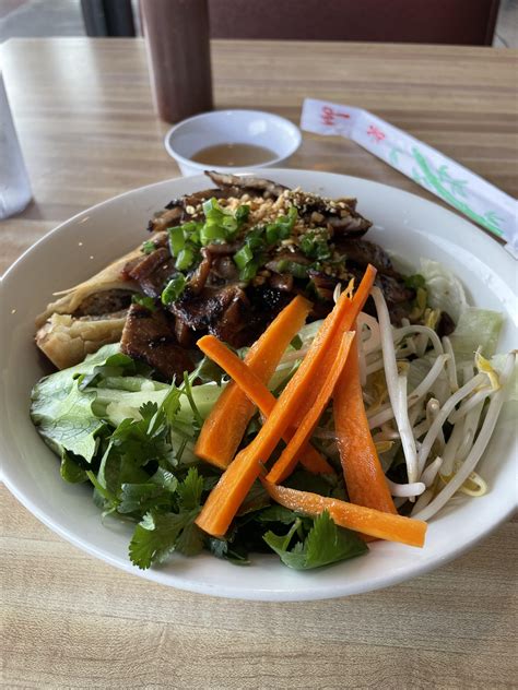 Bun Thit Nuong Cha Gio R Tonightsdinner