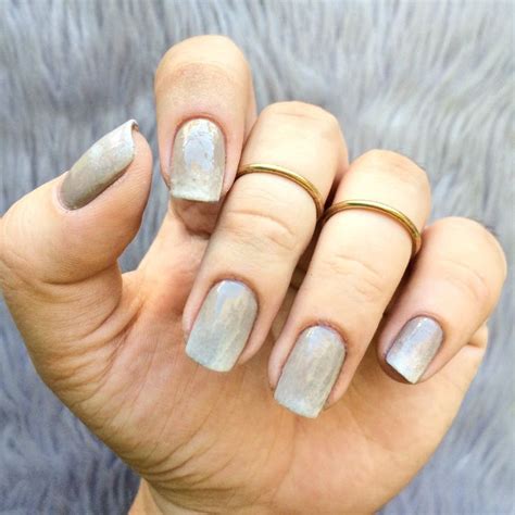 Gradient Nails