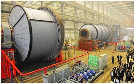 Photo Of The Largest Sag Mill 10 37 M × 5 19 M Download Scientific Diagram