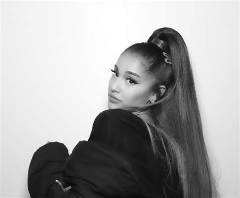 Ariana Grande Black And White Download Ariana Grande In Black And