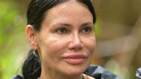 Dschungel Star Djamila Rowe Wurde Zur Kinderarbeit Gezwungen