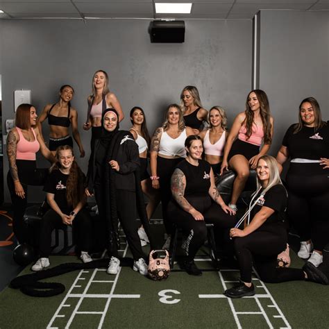 Nat Kitney Bikini And Fitness Model Posing Coach Bikini Model Added A