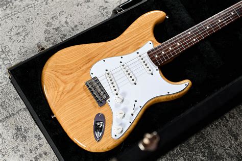 Fender 70s Reissue Stratocaster In Natural Guitar Gear Giveaway