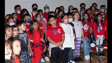 Stanley Knowles Welcomes New Canadians
