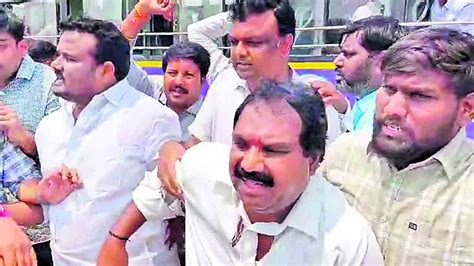 అరూరి చుట్టూ హైడ్రామా Namasthe Telangana