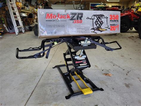 Mojack 20 In 350 Lb Capacity Zr Lawn Mower Lift At Tractor Supply Co
