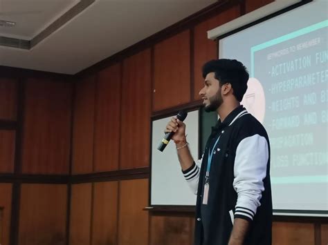 Neuralnetworks Machinelearning Hackerspaceecc Artificialintelligence Learningexperience