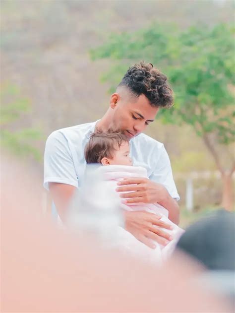 30 Kata Kata Ucapan Selamat Hari Ayah Nasional Penuh Cinta Dan