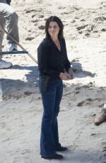 Neve Campbell Filming Scenes At A Beach In Malibu 09 20 2022 Hawtcelebs