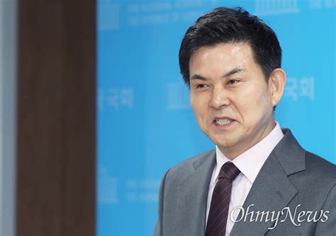 김태호 양산을 출마 수락 민주당 낙동강 로드 막겠다