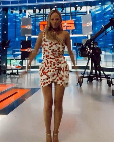 Vanessa Huppenkothen On Instagram Sportscenter 🍒🍒