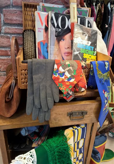 Vintage Retro Hrvatska Ulični Ormar