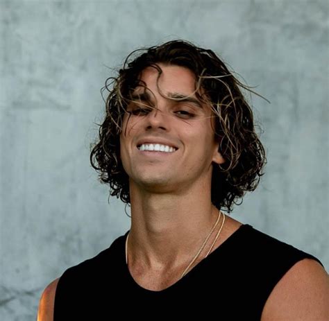 Sveta Bilyalova Anklager Jay Alvarrez For L Gn I Kj Lvannet Av Sextape