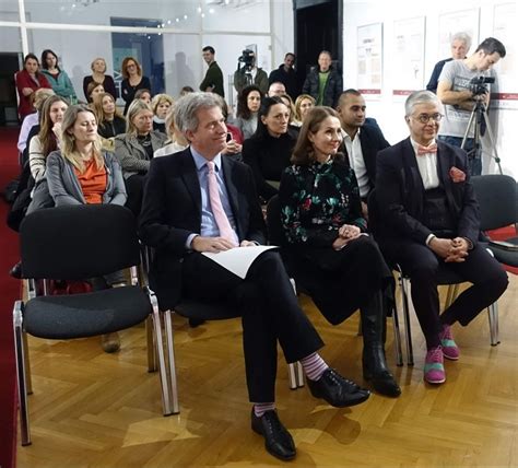 Бити Србин значи и залагати се за права жена Наша традиција и културно